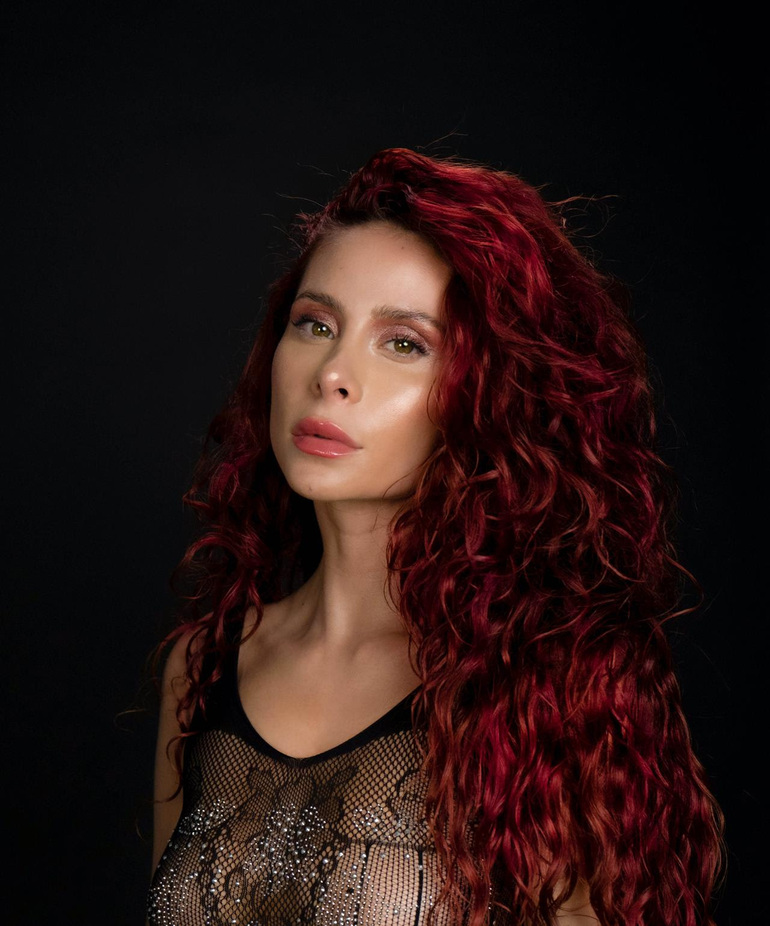 Cami llega a Teatro Coliseo con su nuevo universo musical “Anna está ...