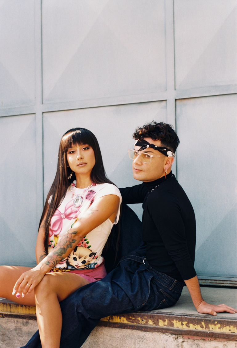 ADIONE estrena colaboración junto a Denise Rosenthal: "Mujeres ...