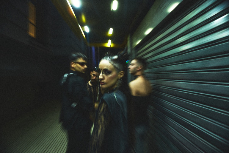 Eclipse Sonar lanza "Táctica": bailar en la oscuridad - Hypermusica